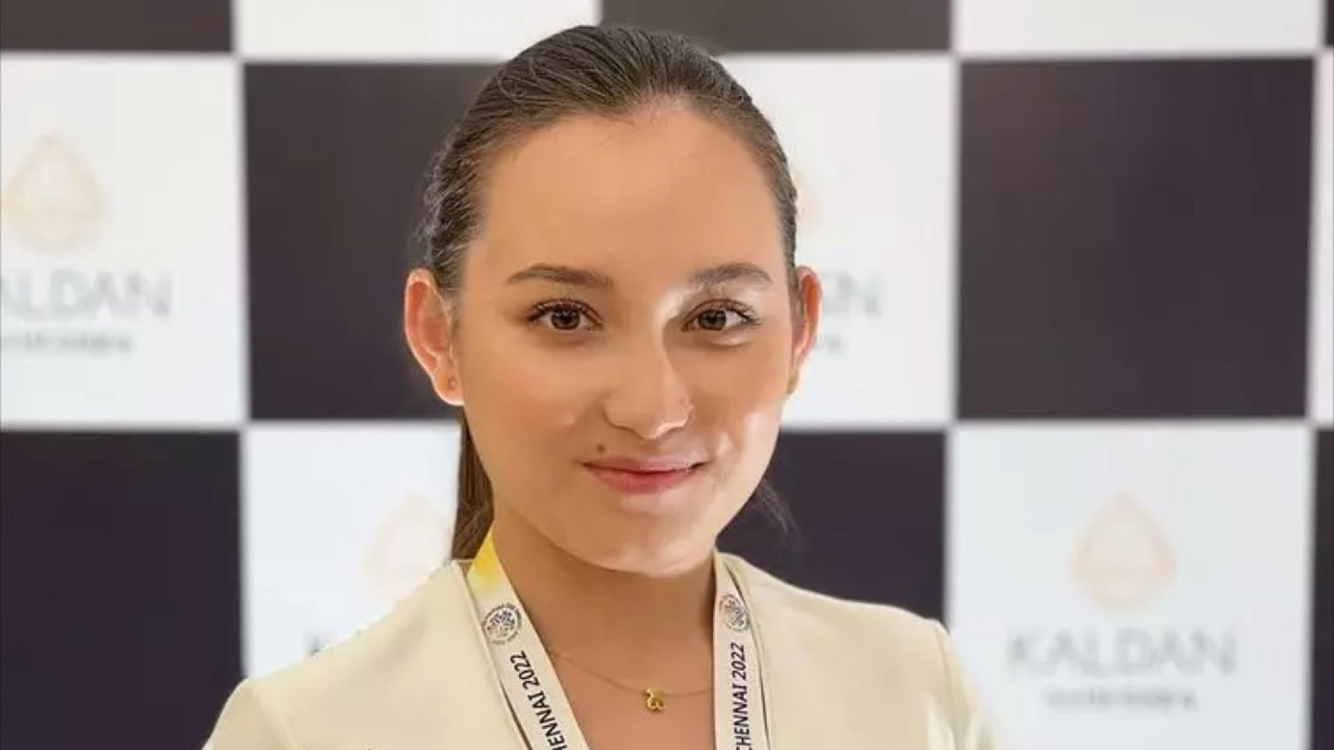 Жансая Абдумалик выиграла медаль на Всемирной шахматной олимпиаде | Tengrisport.kz